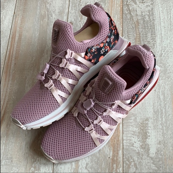 Nike | Shoes | Nwt Nike Shox Gravity Rose | Poshmark